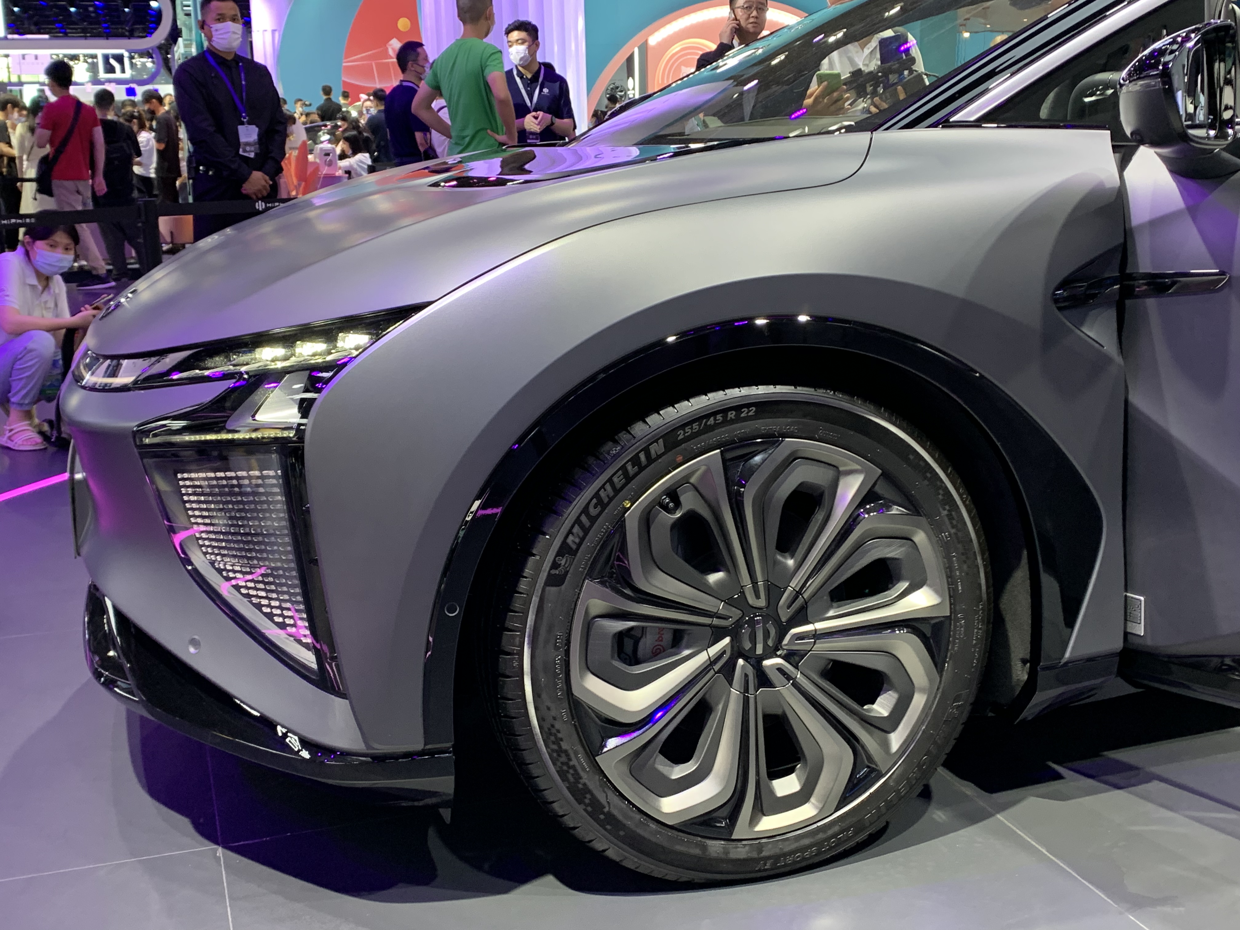 高合汽车 HiPhi X 4 座版首秀 - 42 号车库