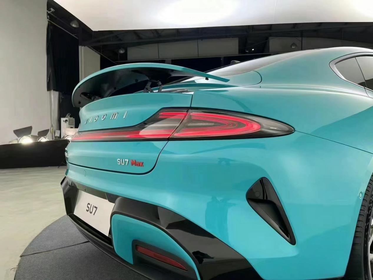 虽然智界S7挺不错，但小米SU7更香 - 42 号车库