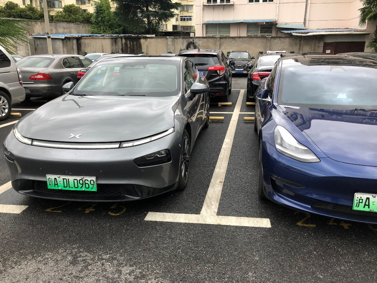 小鹏 P7 NGP 体验 - 42 号车库